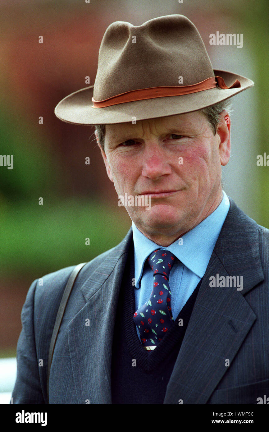 IAN BALDING RACE HORSE TRAINER 18 April 2000 Stock Photo - Alamy