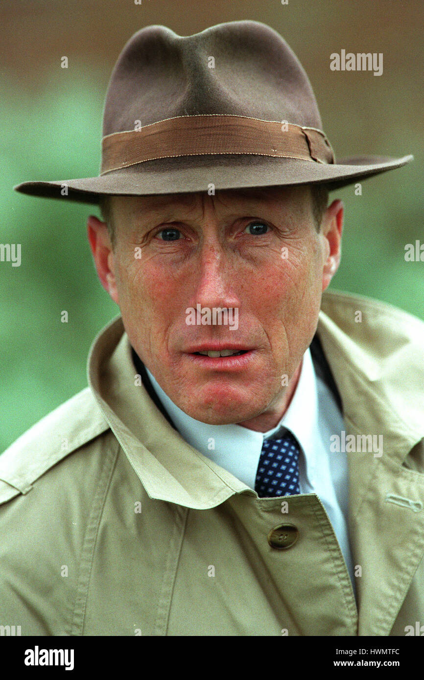 GEORGE MARGARSON RACE HORSE TRAINER 20 April 2000 Stock Photo - Alamy