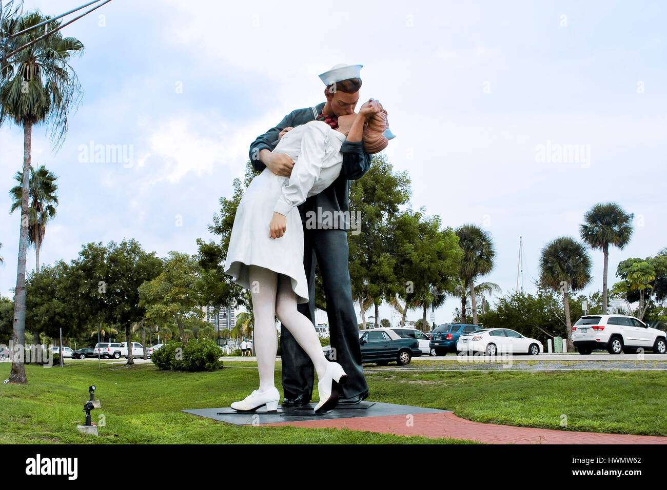 World war ii sailor nurse kiss hi-res stock photography and images - Alamy