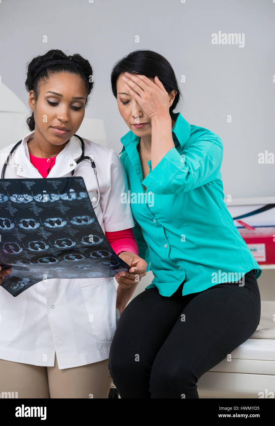 Imaging x ray hi-res stock photography and images - Alamy