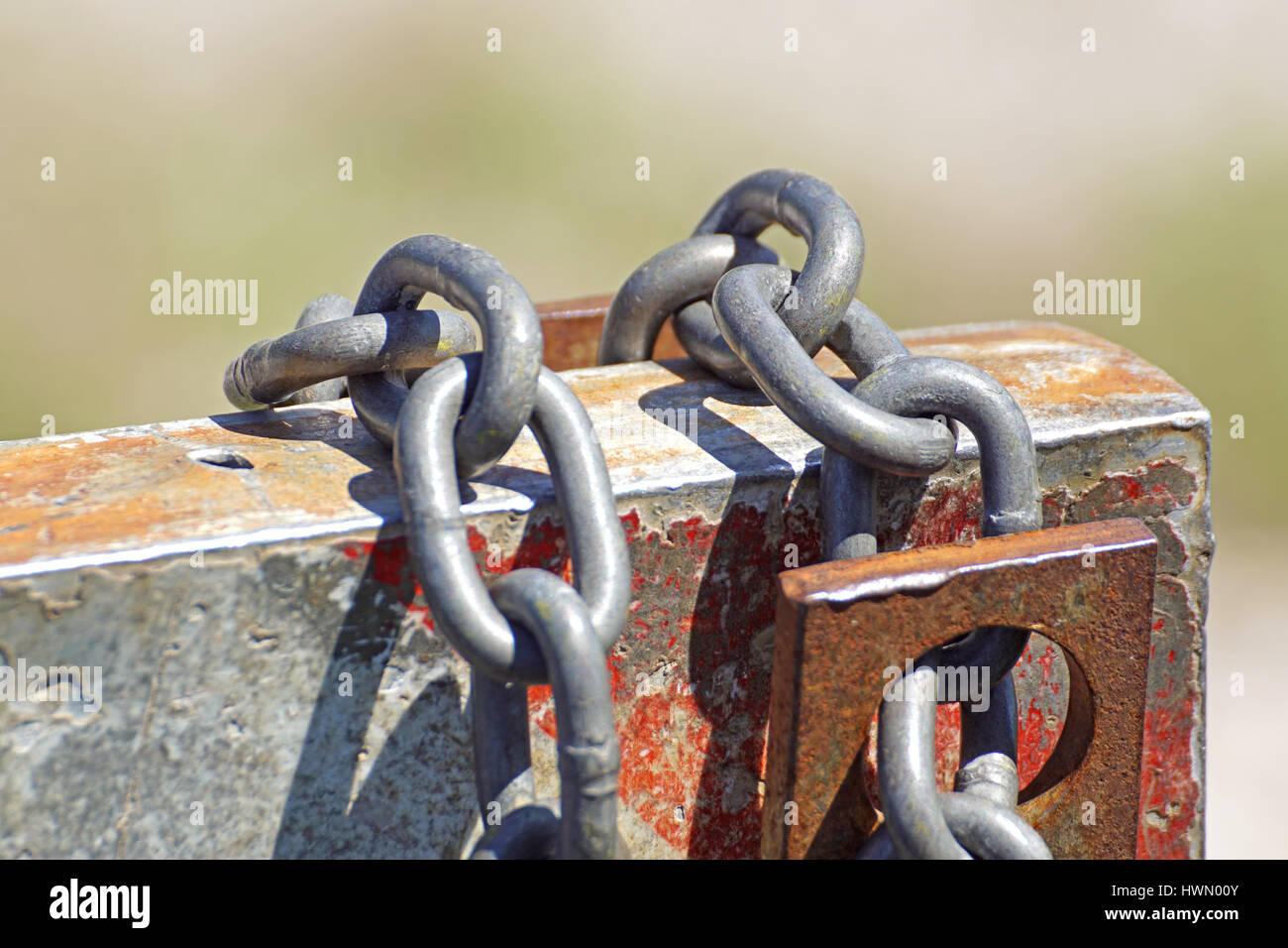 Rusted chains isolated hi-res stock photography and images - Alamy
