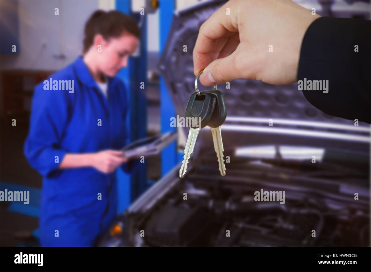 Woman car keys workshop hi-res stock photography and images - Alamy