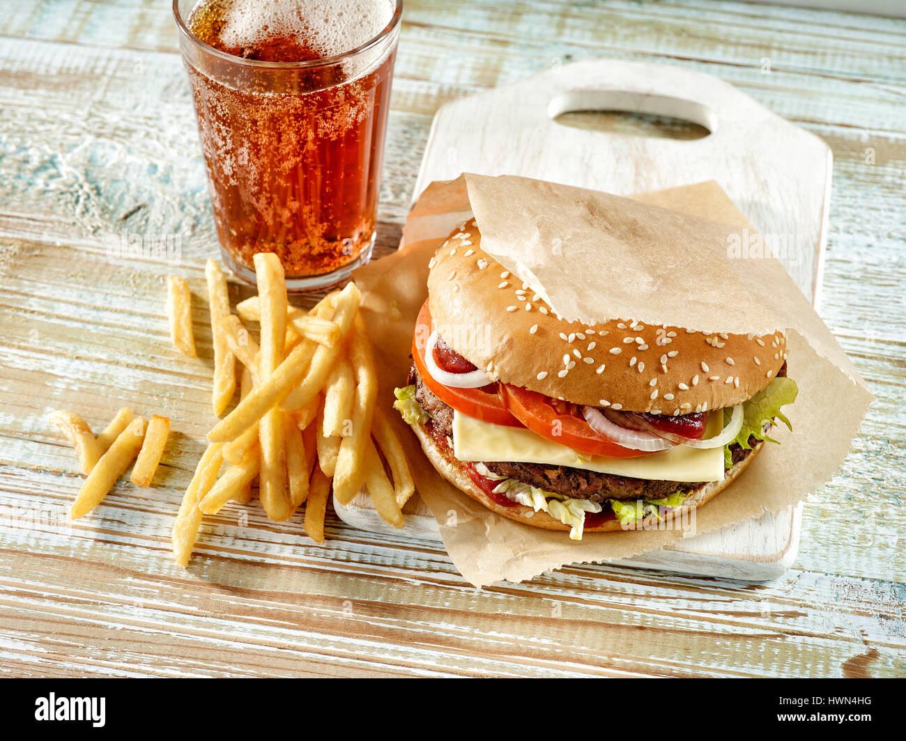 Sauce on burger top view hi-res stock photography and images - Alamy