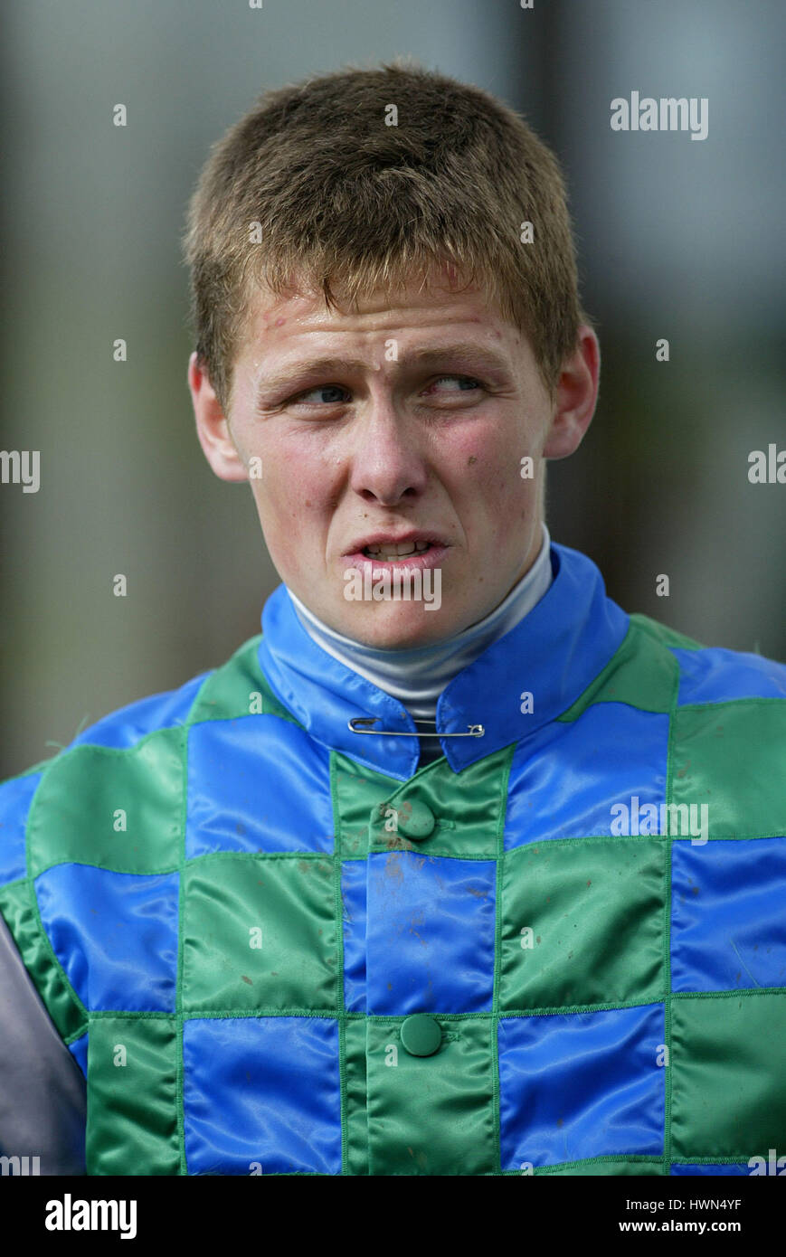 PAUL ROBSON JOCKEY HEXHAM RACECOURSE HEXHAM 04 October 2002 Stock Photo ...