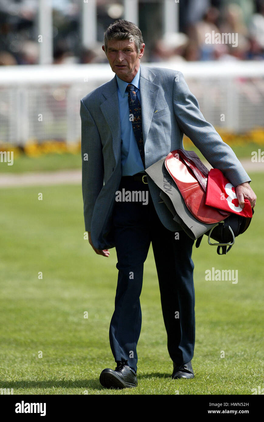 ERIC ALSTON RACE HORSE TRAINER 16 May 2002 Stock Photo - Alamy
