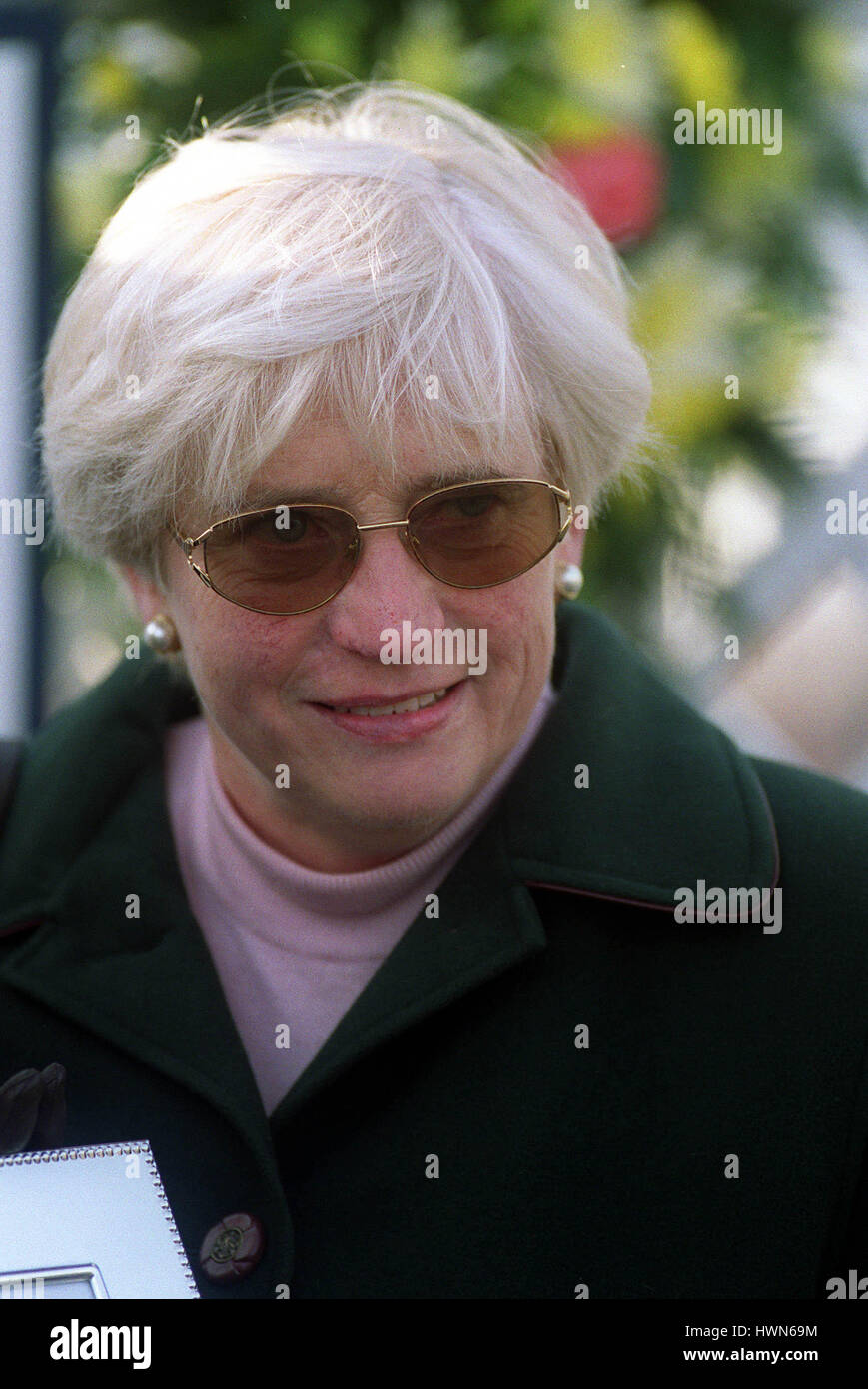 MARY REVELEY RACE HORSE TRAINER WETHERBY WETHERBY RACECOURSE 08 ...