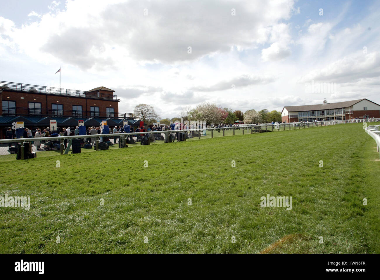 BEVERLEY RACECOURSE BEVERLEY RACECOURSE BEVERLEY RACECOURSE BEVERLEY 25 ...
