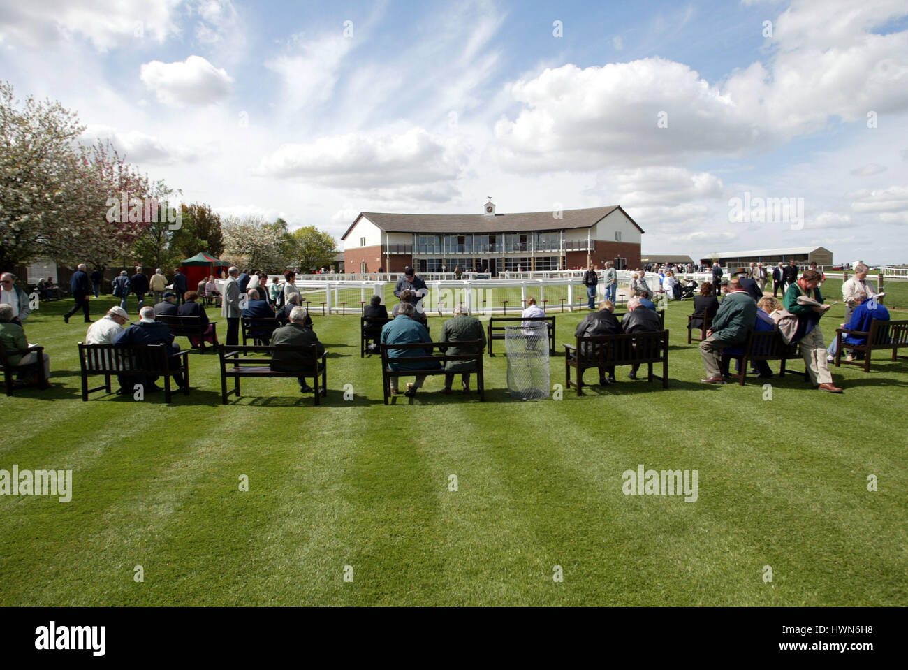 BEVERLEY RACECOURSE BEVERLEY RACECOURSE BEVERLEY RACECOURSE BEVERLEY 25 ...