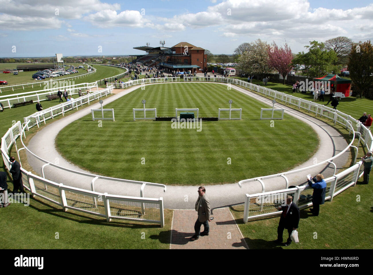 BEVERLEY RACECOURSE BEVERLEY RACECOURSE BEVERLEY RACECOURSE BEVERLEY 25 ...