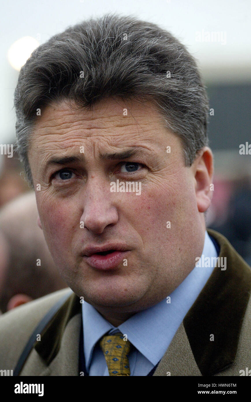 Racing cheltenham paul nicholls hi-res stock photography and images - Alamy