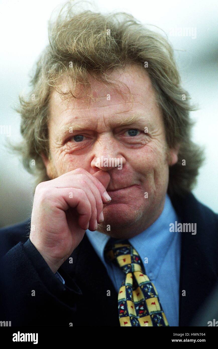 MOUSE MORRIS RACE HORSE TRAINER WETHERBY RACECOARSE WETHERBY ENGLAND 03 ...