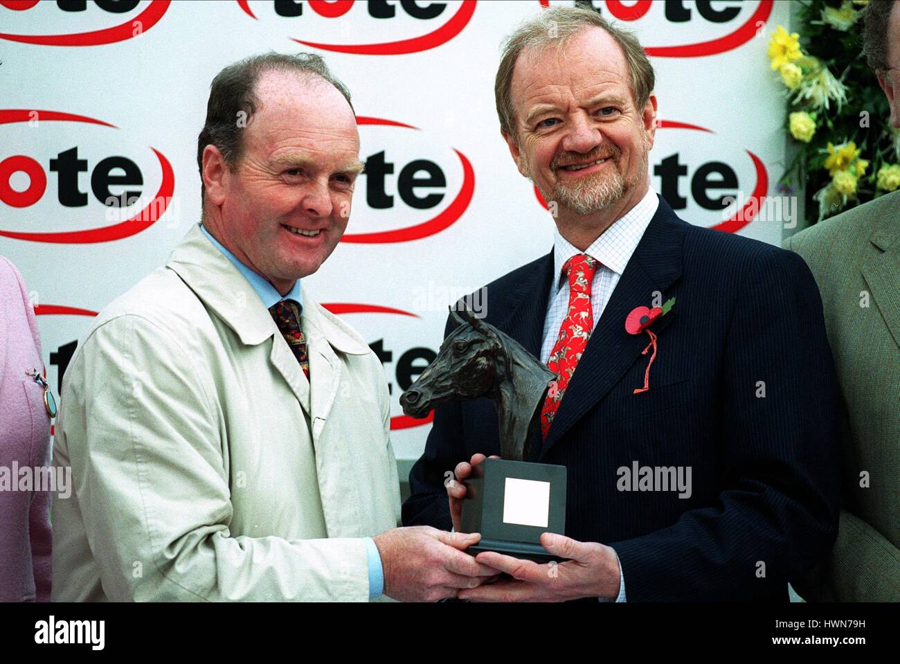 JON JO O'NEIL & ROBIN COOK WITH TOTE SCOOP 6 TROPHY WETHERBY RACECOARSE ...