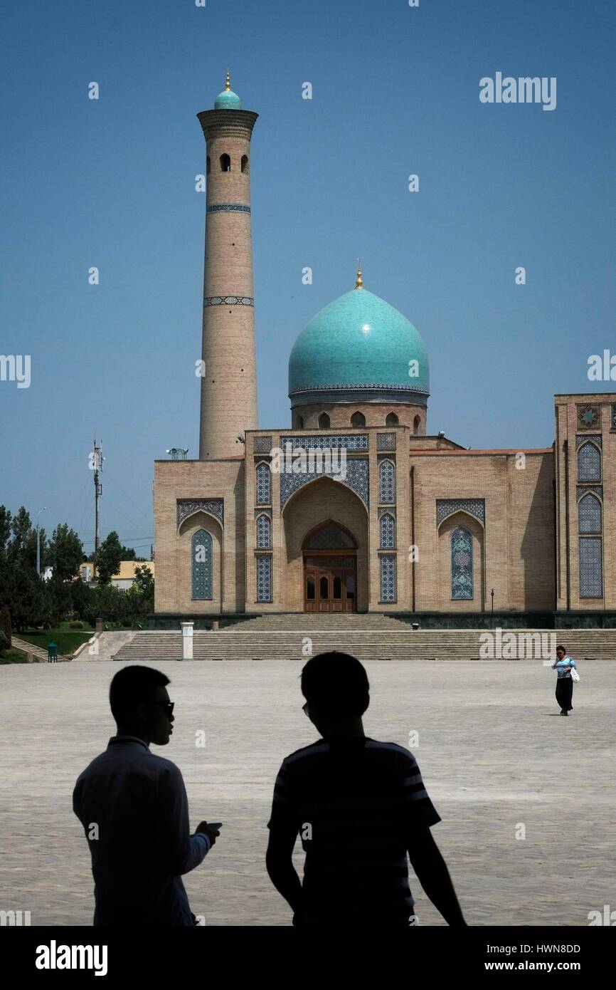 Tashkent uzbekistan khast imam complex hi-res stock photography and ...