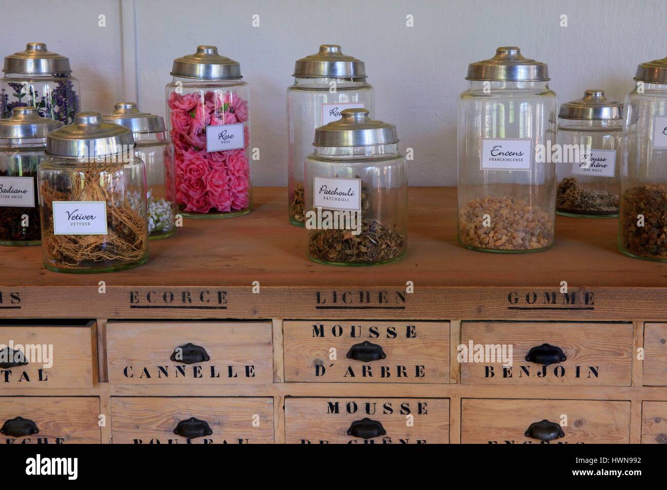 Molinard hi-res stock photography and images - Alamy