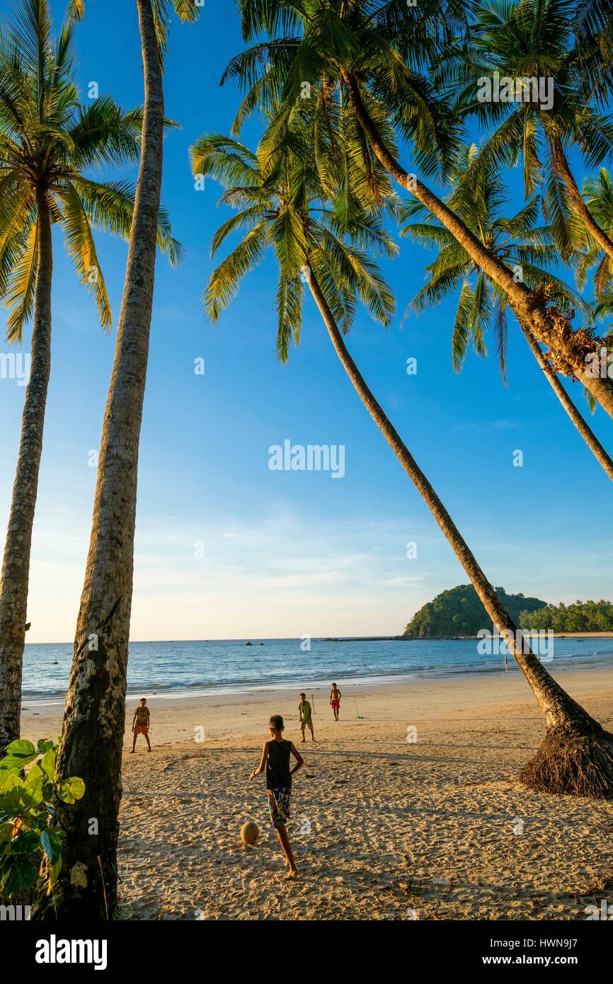 Thandwe district hi-res stock photography and images - Alamy