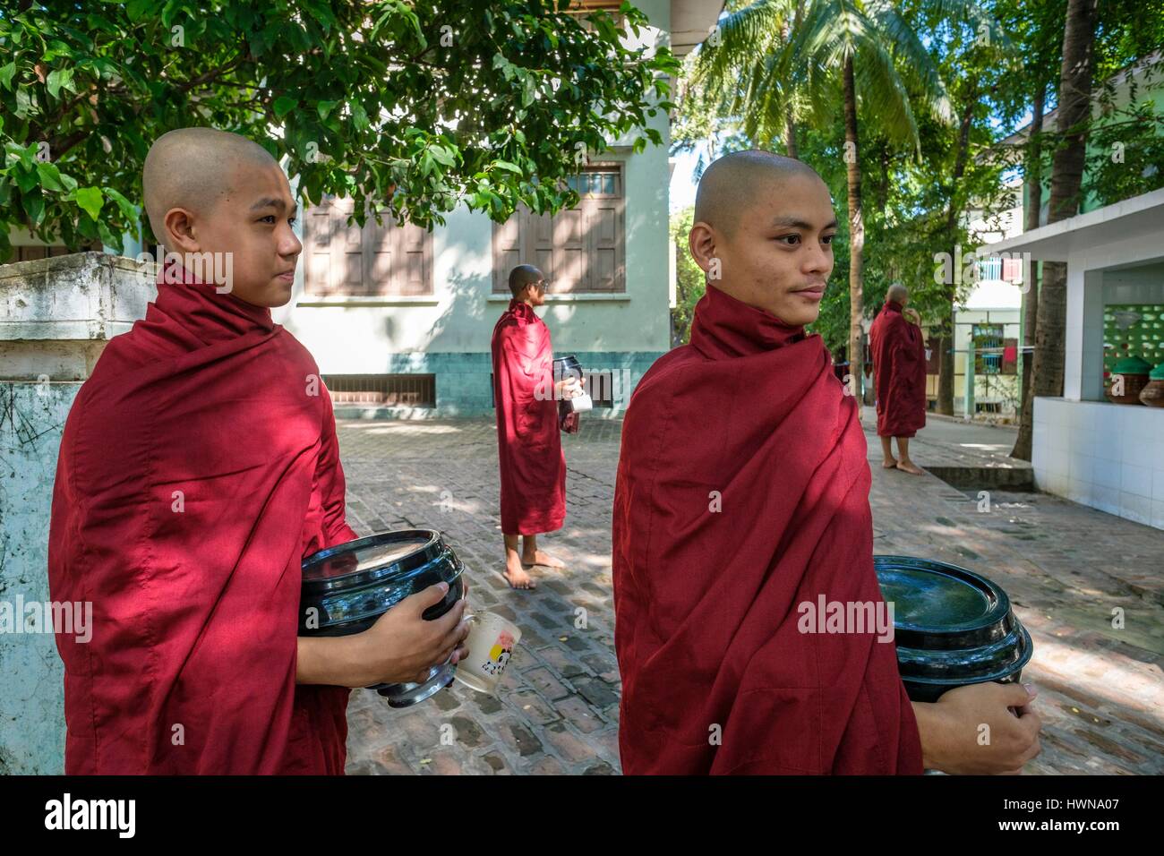 Myanmar (Burma), Mandalay region, Amarapura, buddhist monks at ...