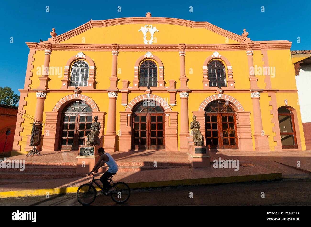 Nicaragua, Leon district, Leon, the Municipal Theater of 1884 Stock ...