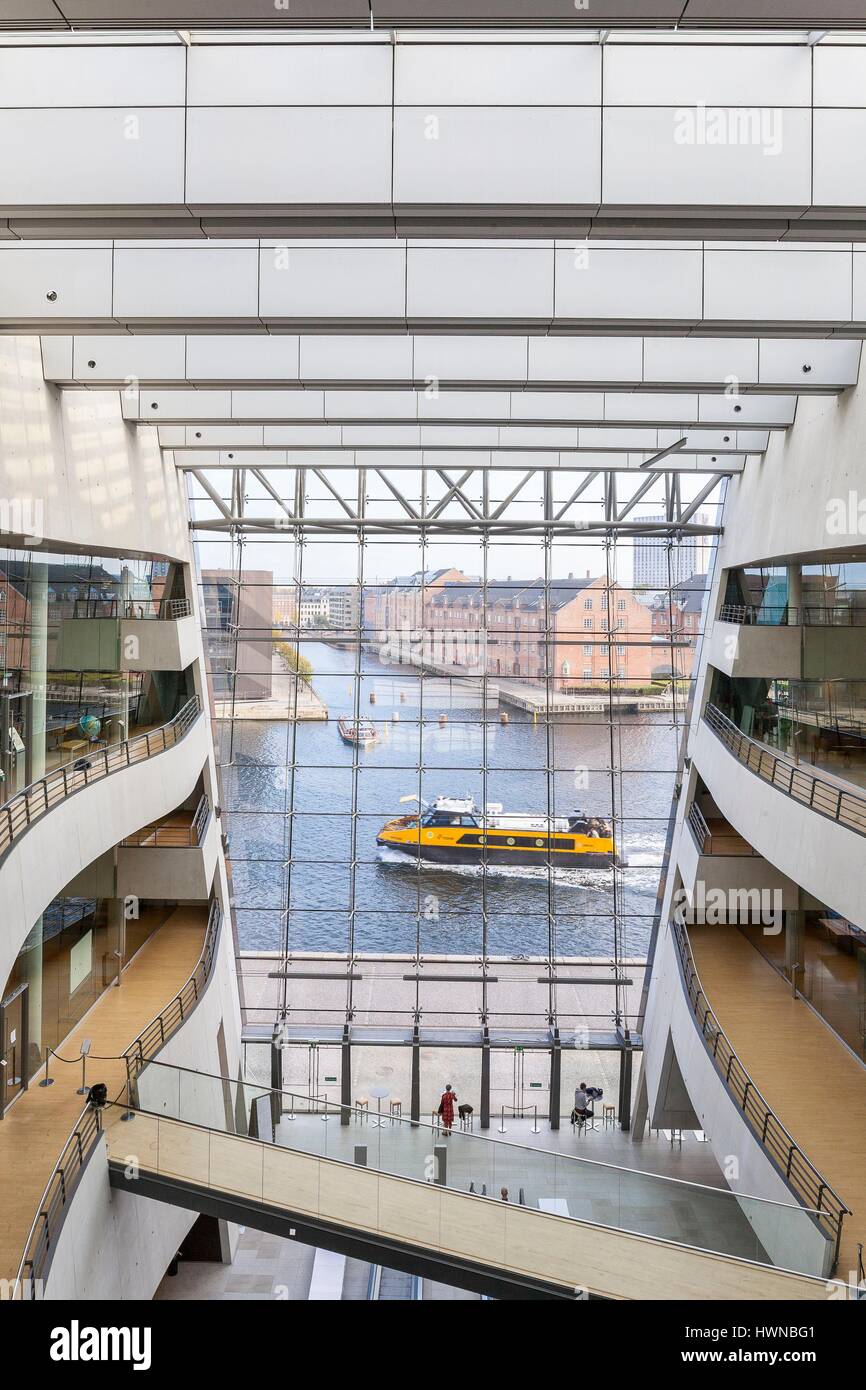 Denmark, Zealand, Copenhagen, extension of the Royal Library known as ...