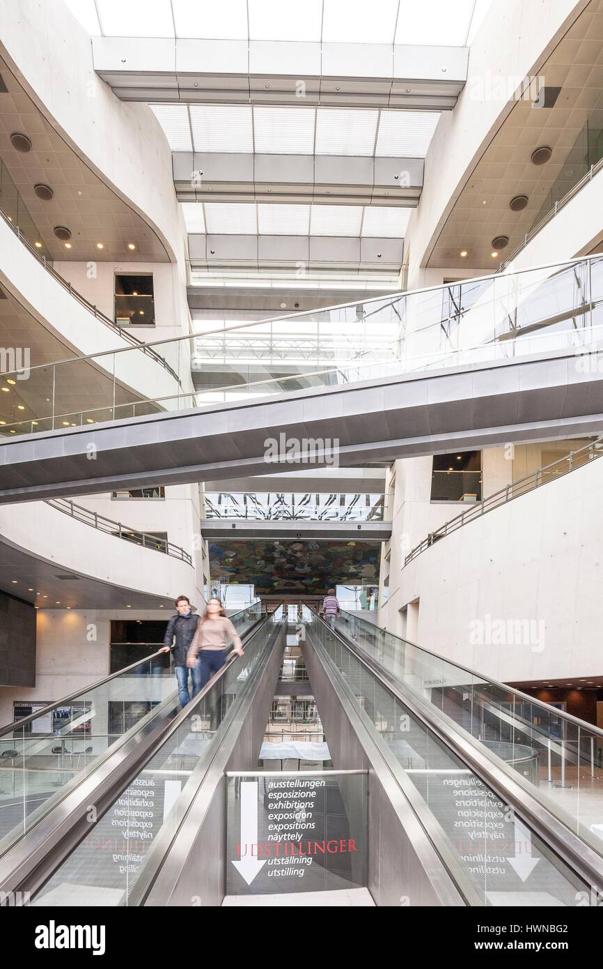 Modern extension black diamond hi-res stock photography and images - Alamy