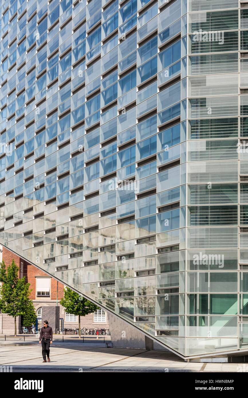Krystallen building hi-res stock photography and images - Alamy