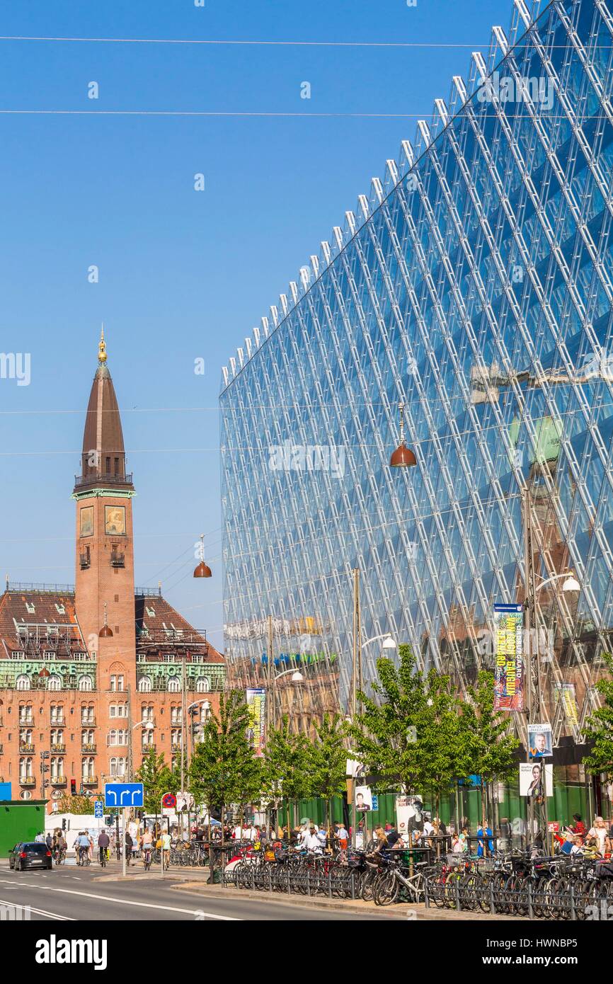 Vesterbrogade hi-res stock photography and images - Alamy