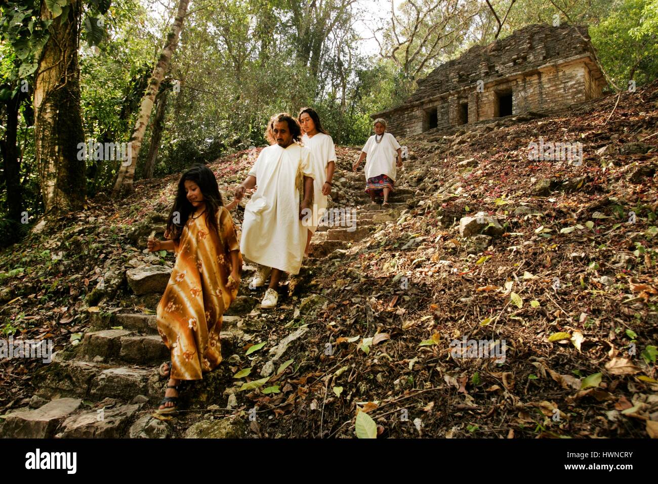 Mayan descendants hi-res stock photography and images - Alamy