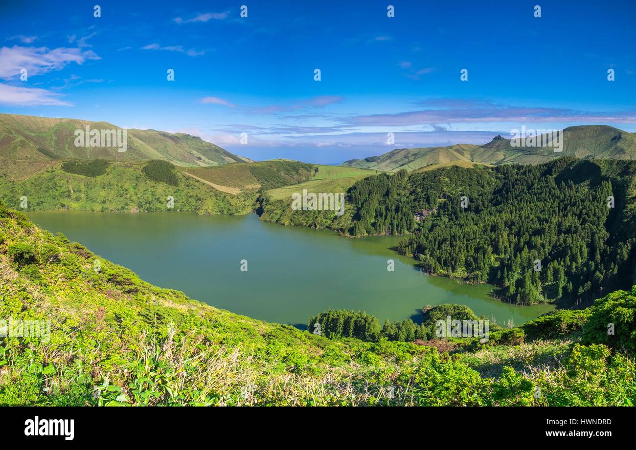 Portugal, Azores archipelago, Flores island, Caldeiras Funda e Rasa ...