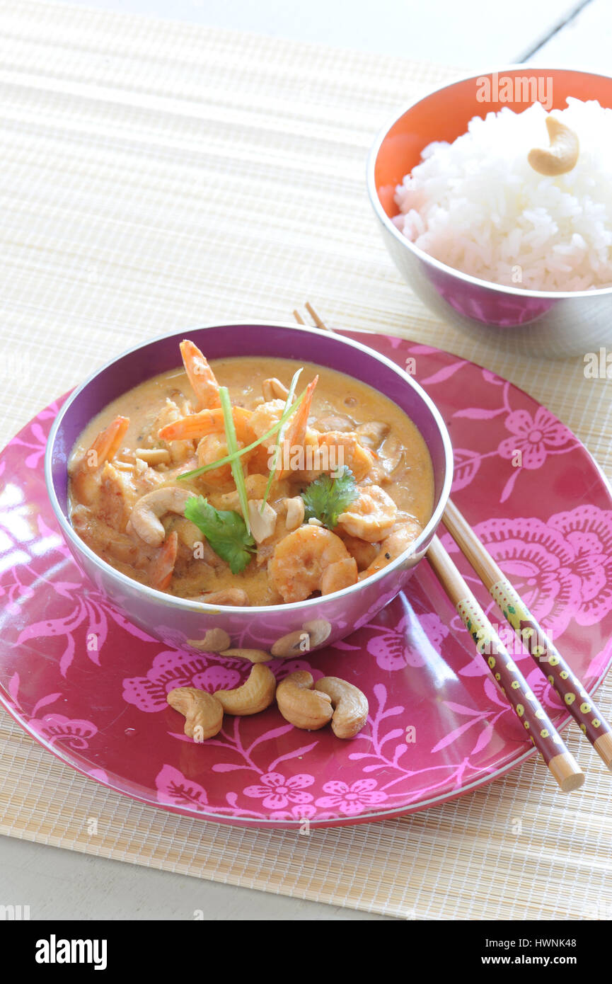 Curry de crevettes au lait de coco Stock Photo - Alamy