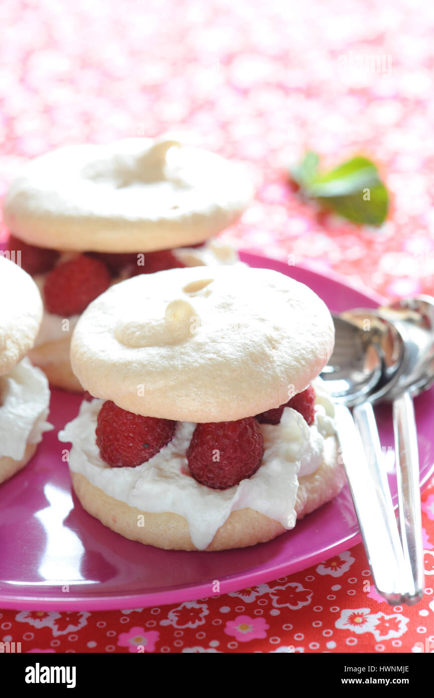 Croquants aux fruits hi-res stock photography and images - Alamy