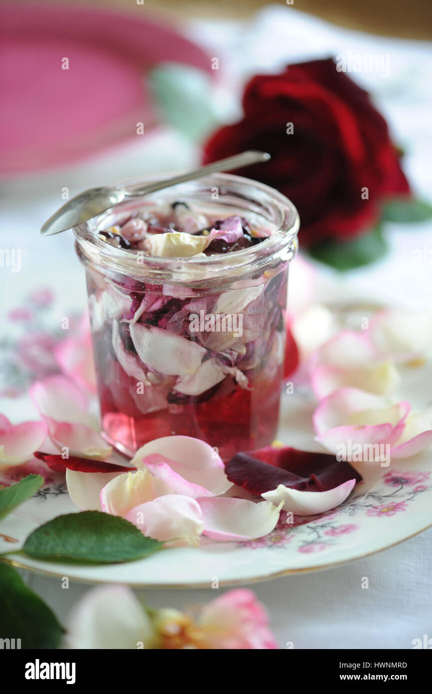 Gelee de rose hi-res stock photography and images - Alamy