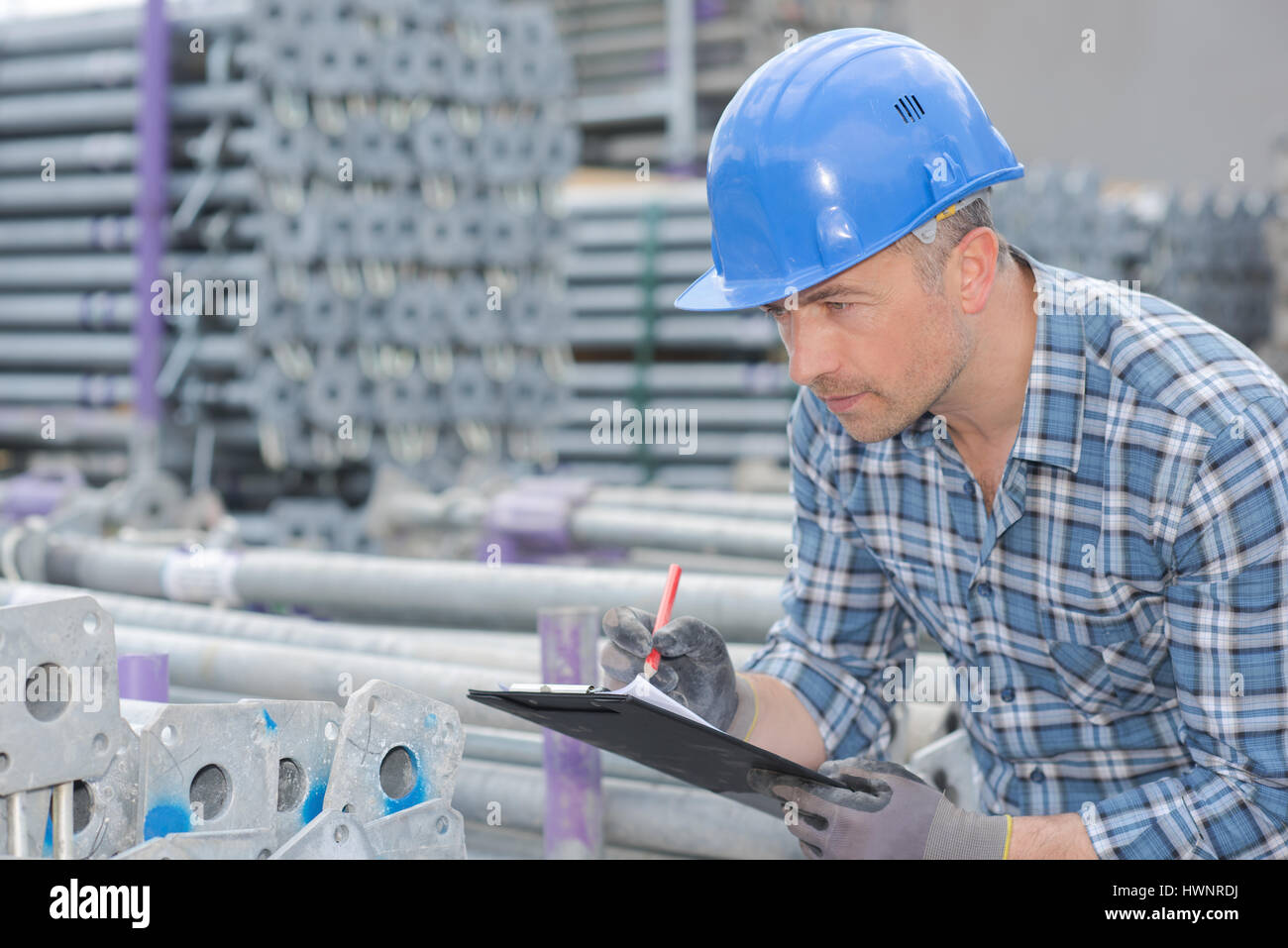 Report details inventory management hi-res stock photography and images ...