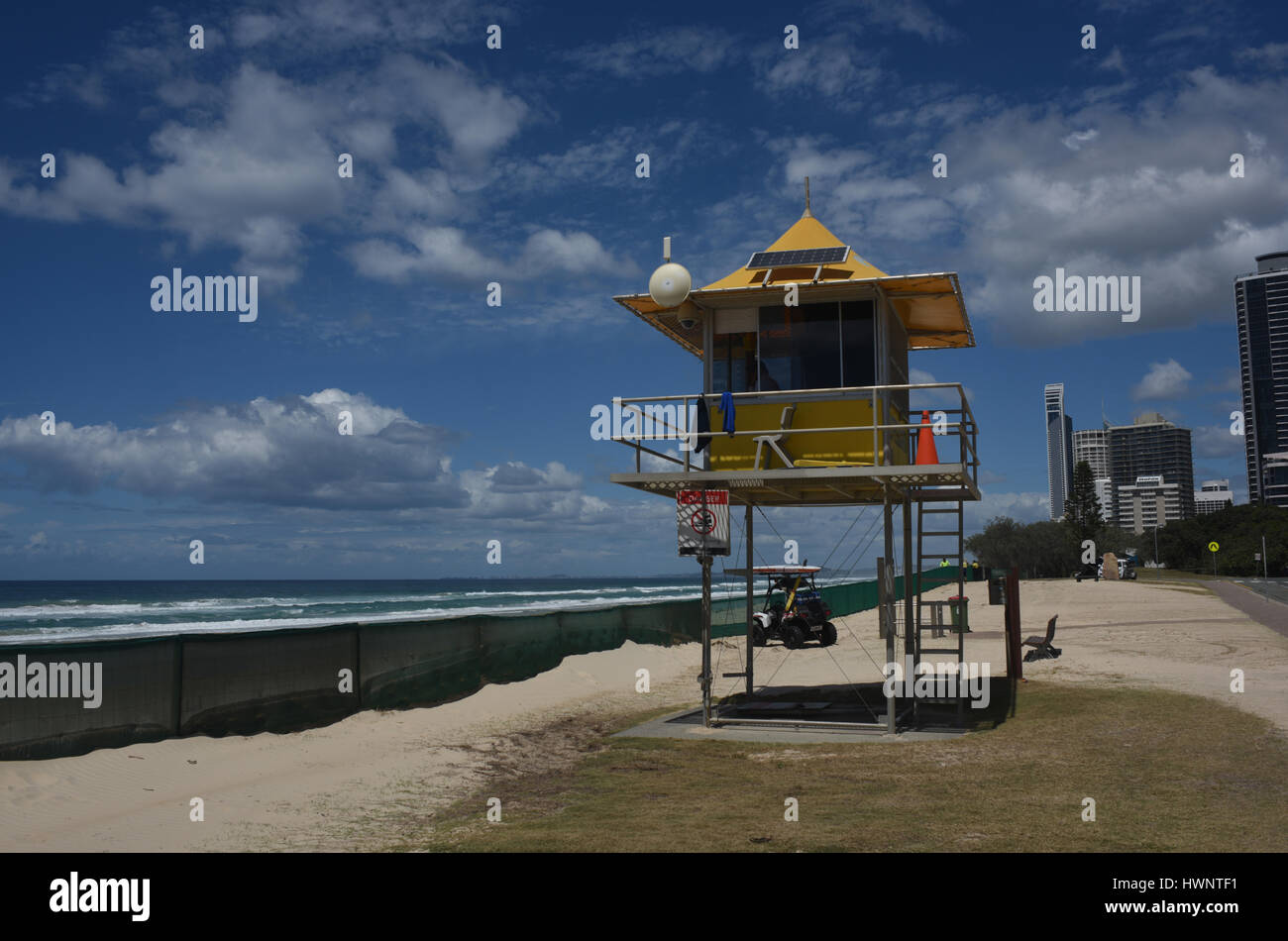 Lifeguards' observation tower at Surfers Paradise beachfront Stock ...