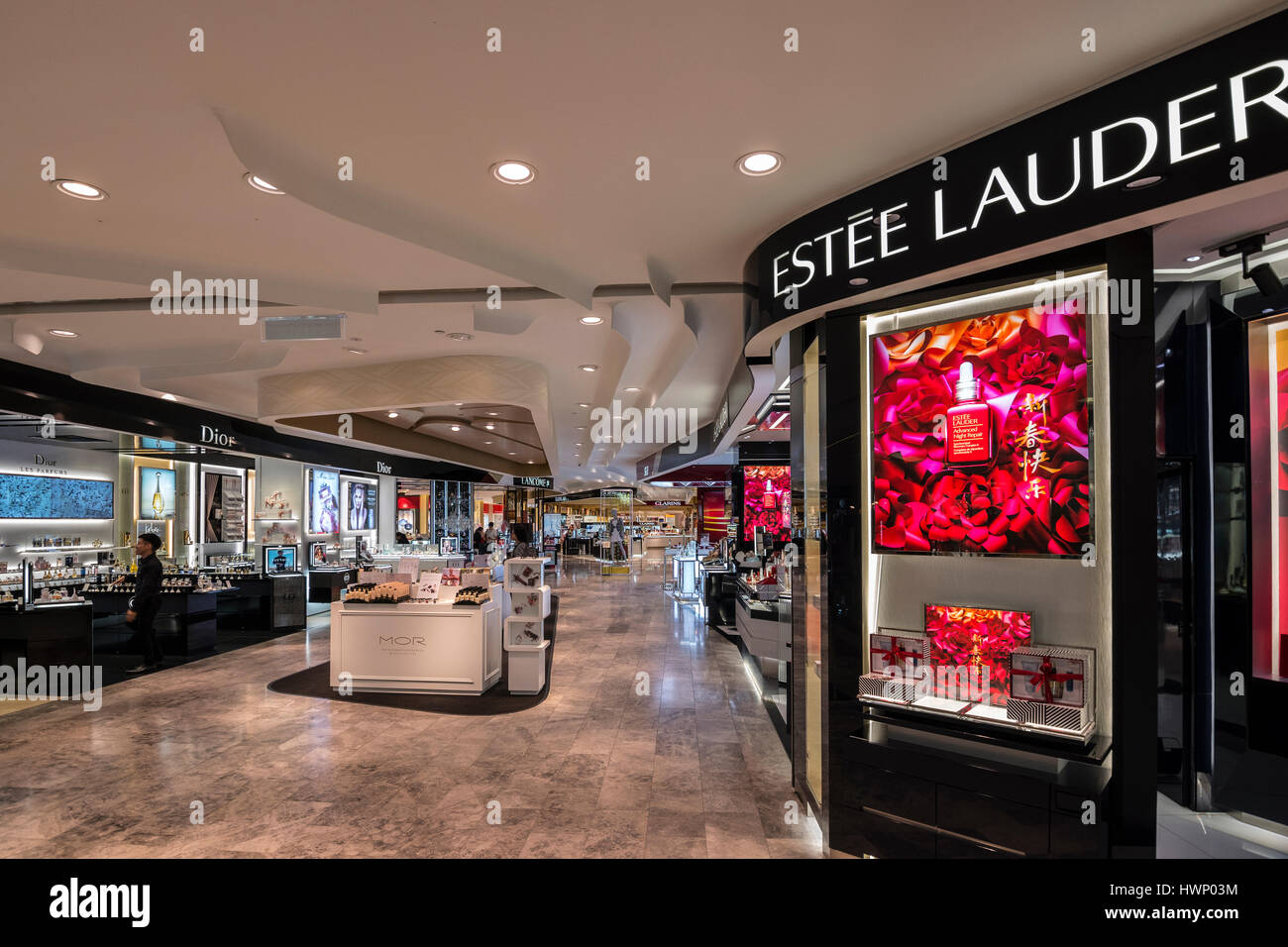 Suria klcc shopping centre hi-res stock photography and images - Alamy