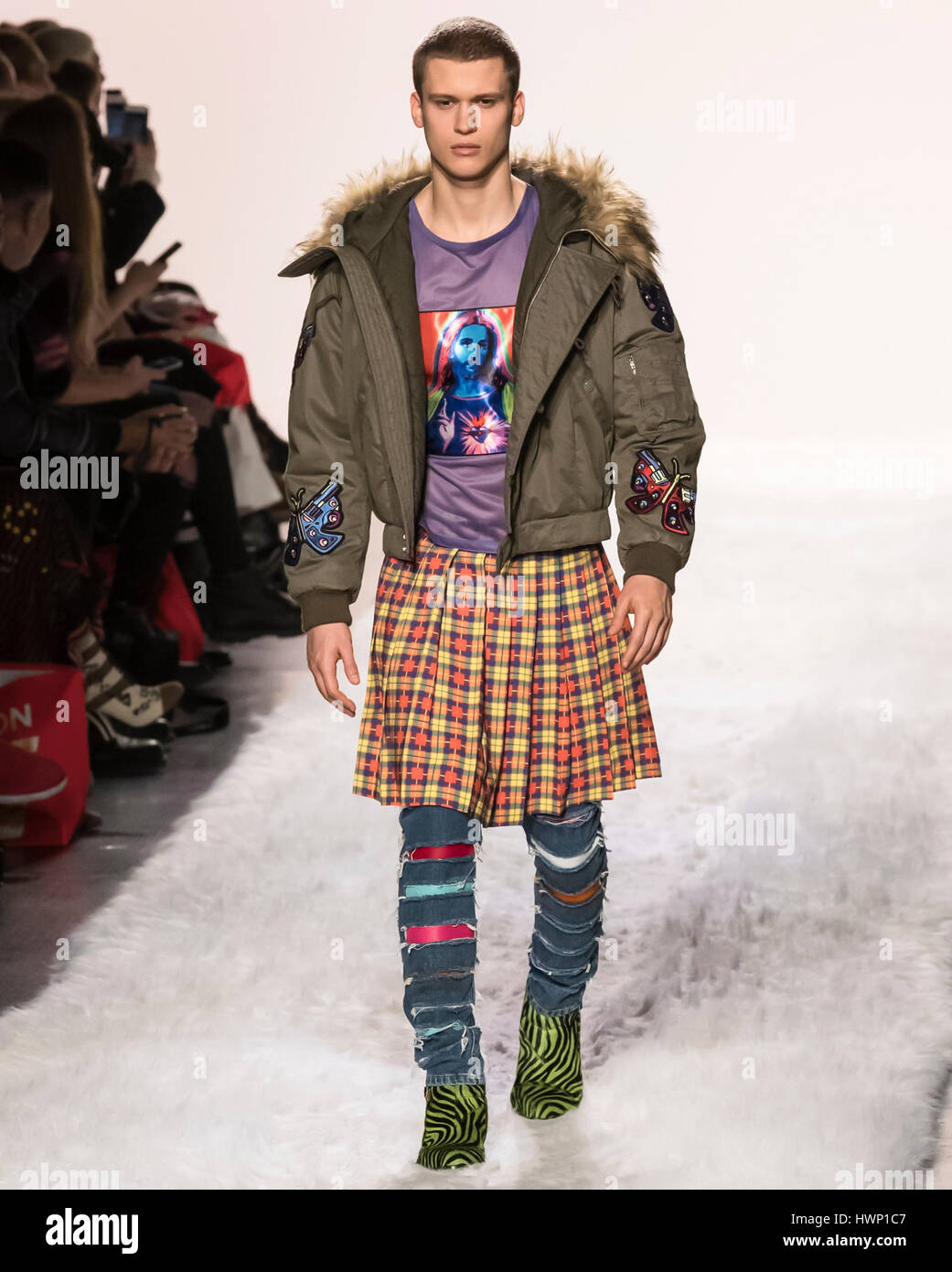 Scott riddle hi-res stock photography and images - Alamy