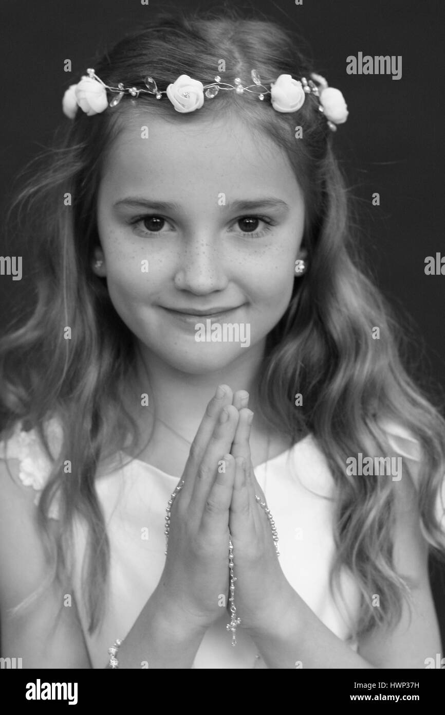 First holy communion hi-res stock photography and images - Alamy