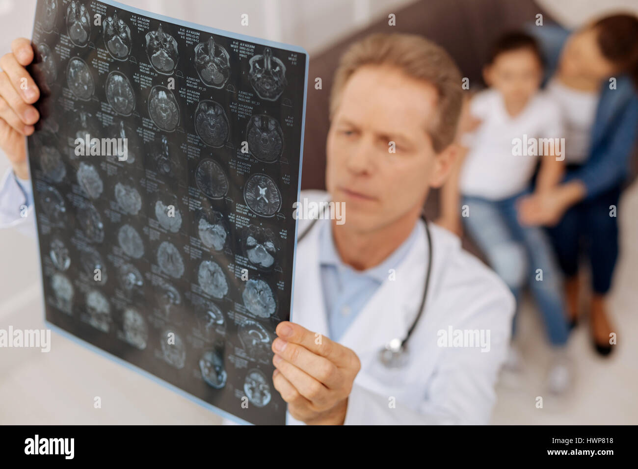 Brain scans child hi-res stock photography and images - Alamy