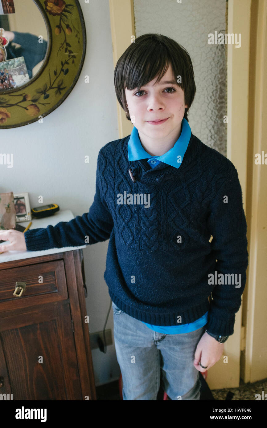 portrait of 13 year old boy Stock Photo - Alamy