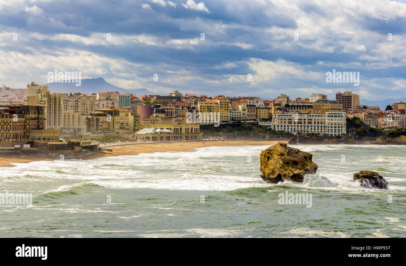 Biarritz beach with sea hi-res stock photography and images - Alamy