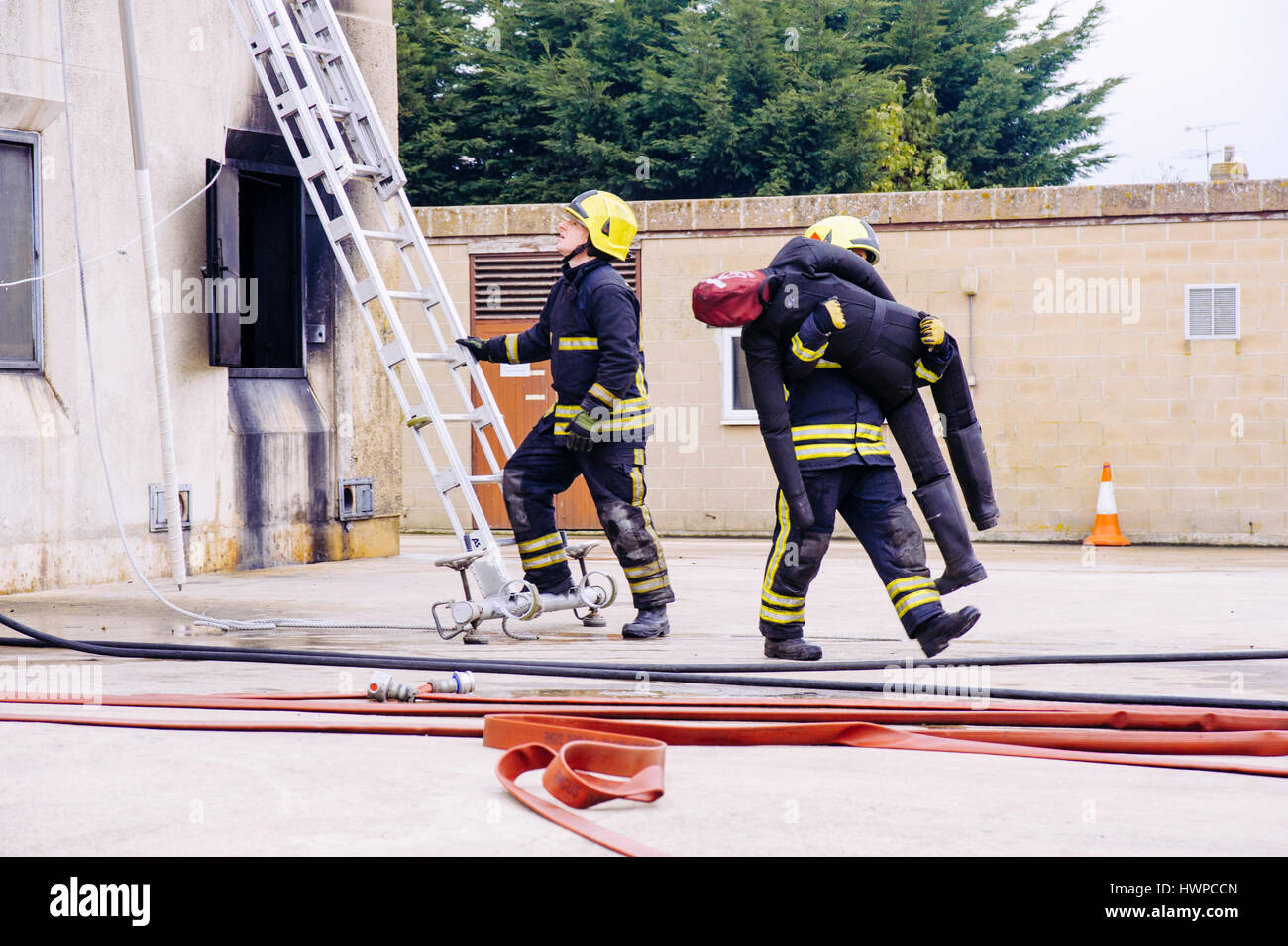 Fire rescue ladders hi-res stock photography and images - Alamy
