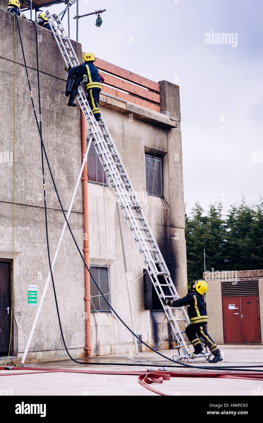 Fire ladders hi-res stock photography and images - Alamy