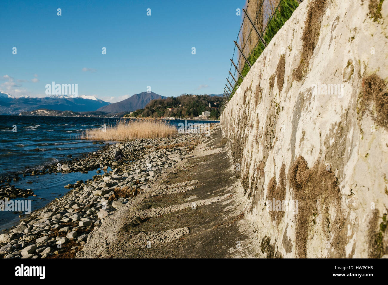 Perimeter Wall Stock Photos & Perimeter Wall Stock Images - Alamy