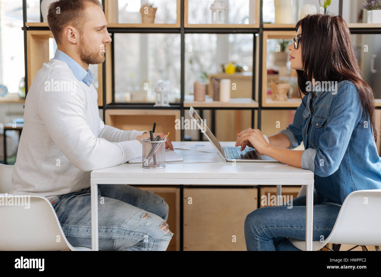 Applicant hi-res stock photography and images - Alamy