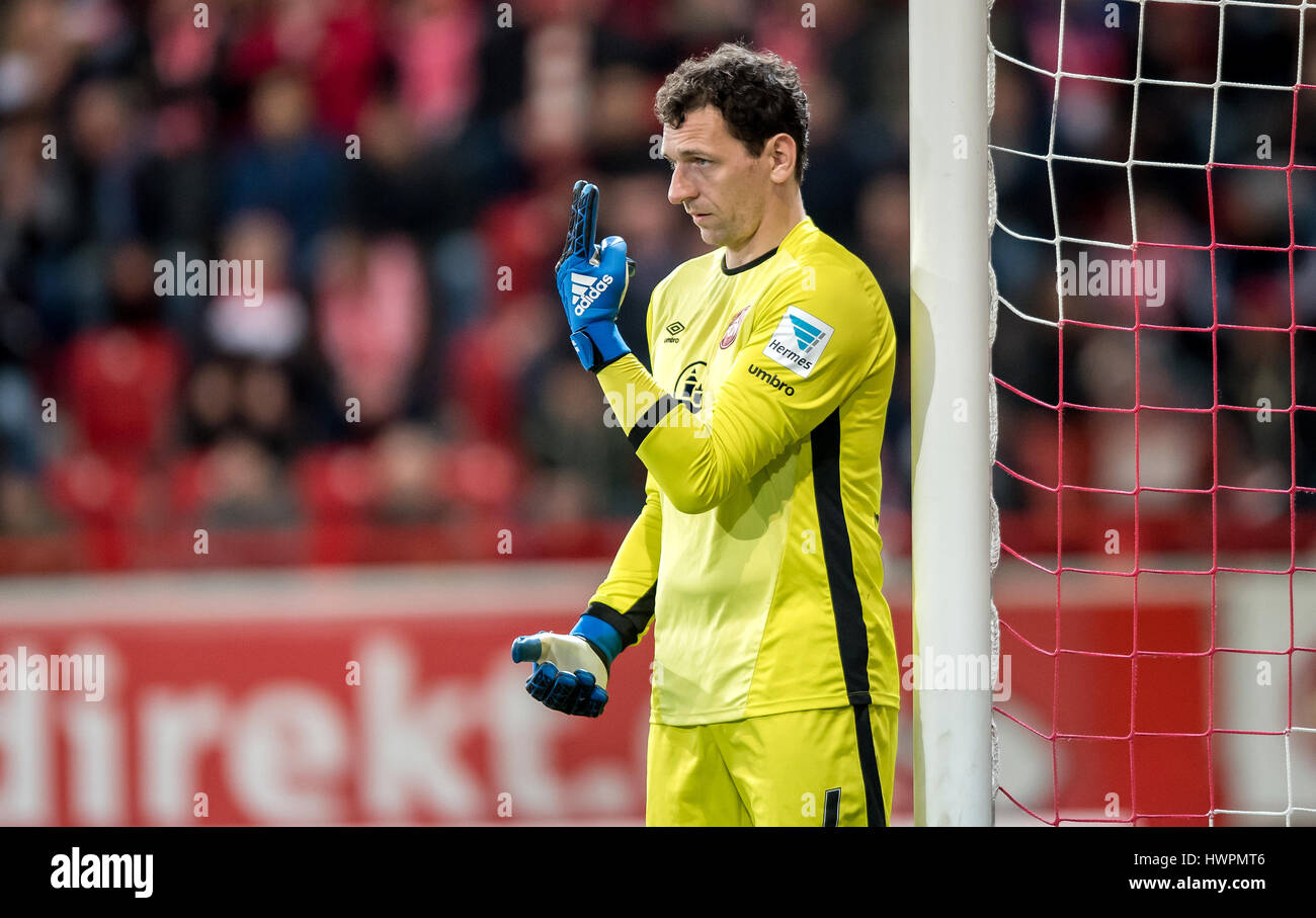 Nuremberg's goalkeeper Raphael Schaefer seen during the German 2nd ...