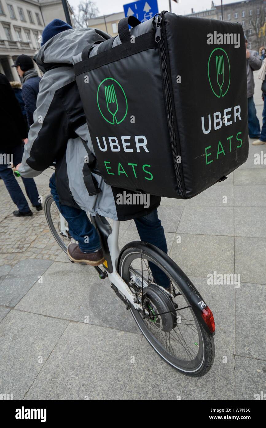Ubereats delivery hi-res stock photography and images - Alamy