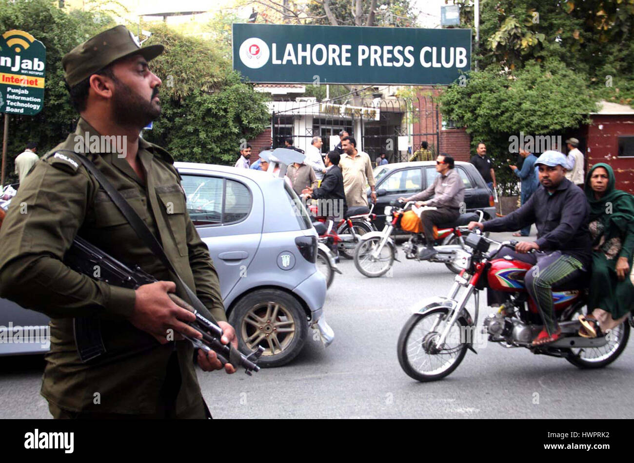 Punjab Police authorities changed cops uniform color from traditional ...