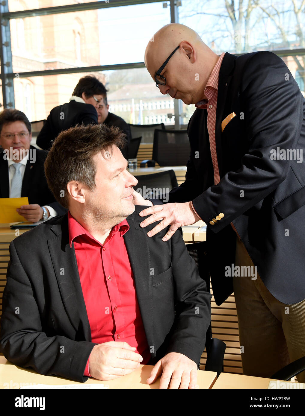 Kiel, Germany. 22nd Mar, 2017. Prime minister Torsten Albig (R) and ...