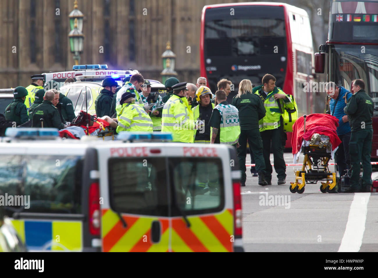 London emergency news hi-res stock photography and images - Alamy
