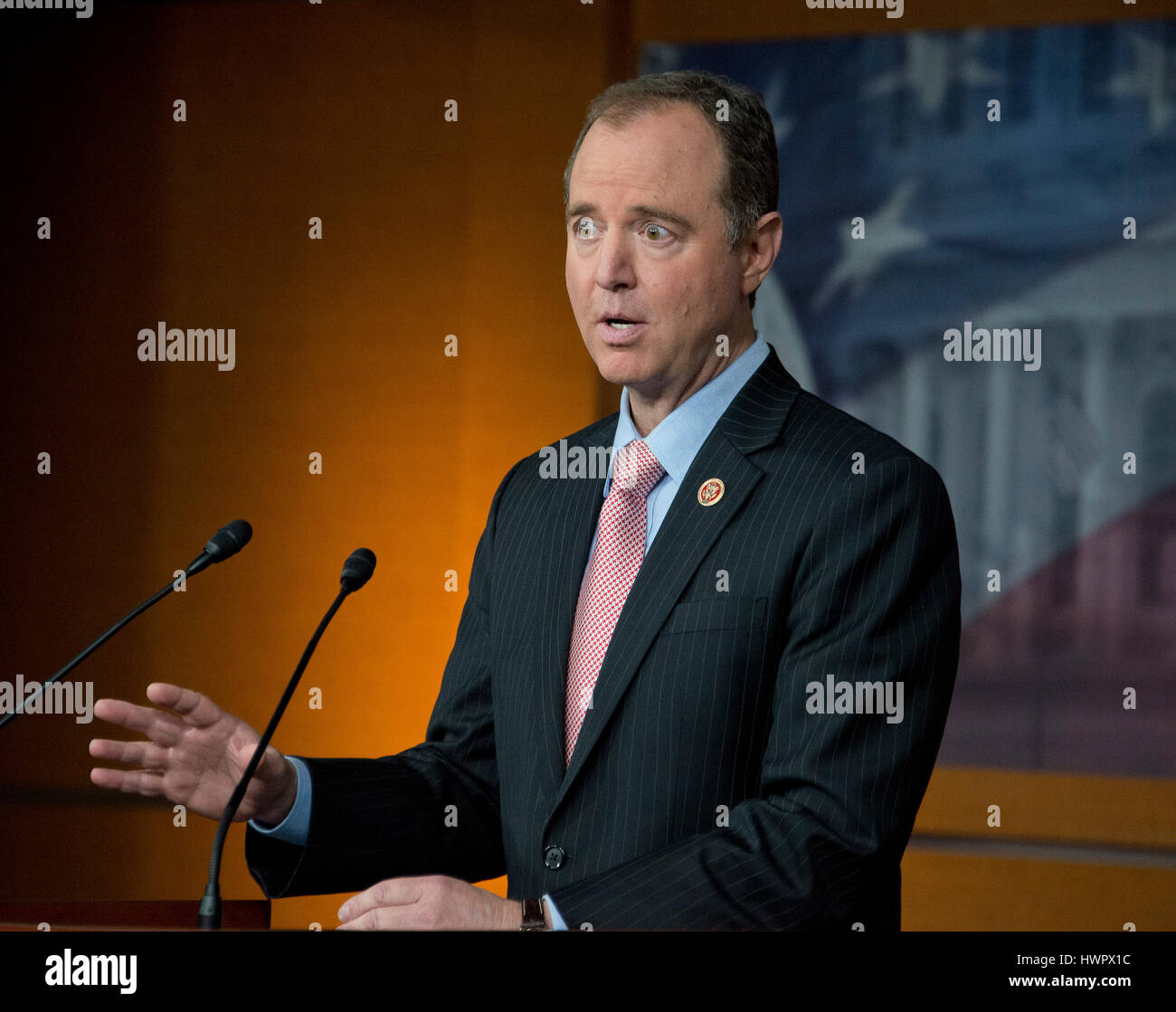 Adam schiff hi-res stock photography and images - Alamy