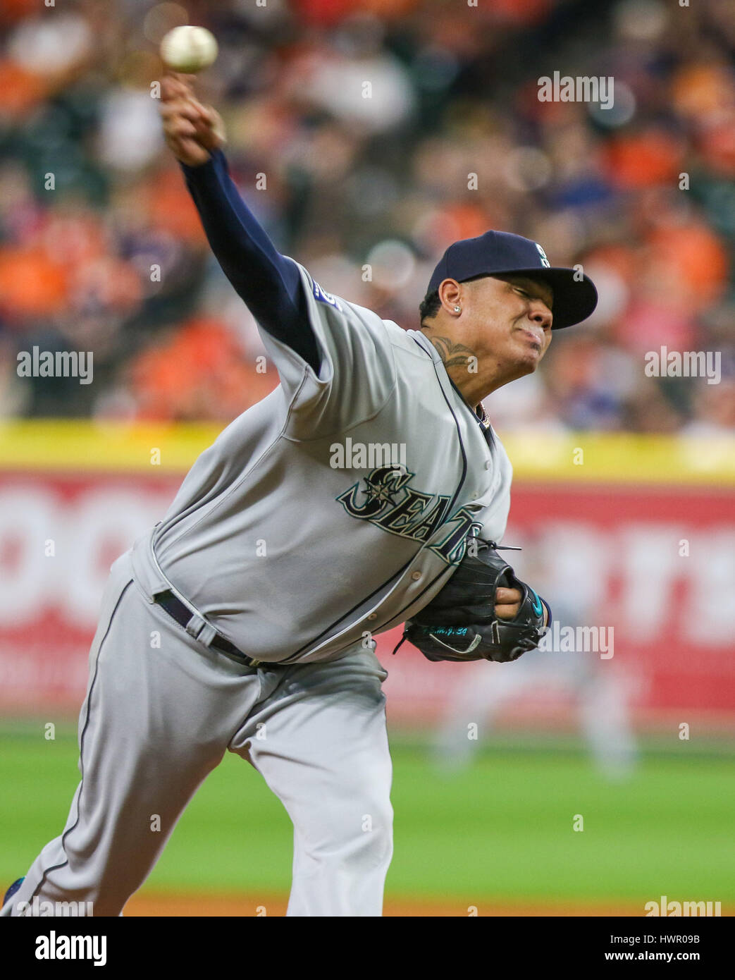 Houston, TX, USA. 3rd Apr, 2017. Seattle Mariners starting pitcher ...