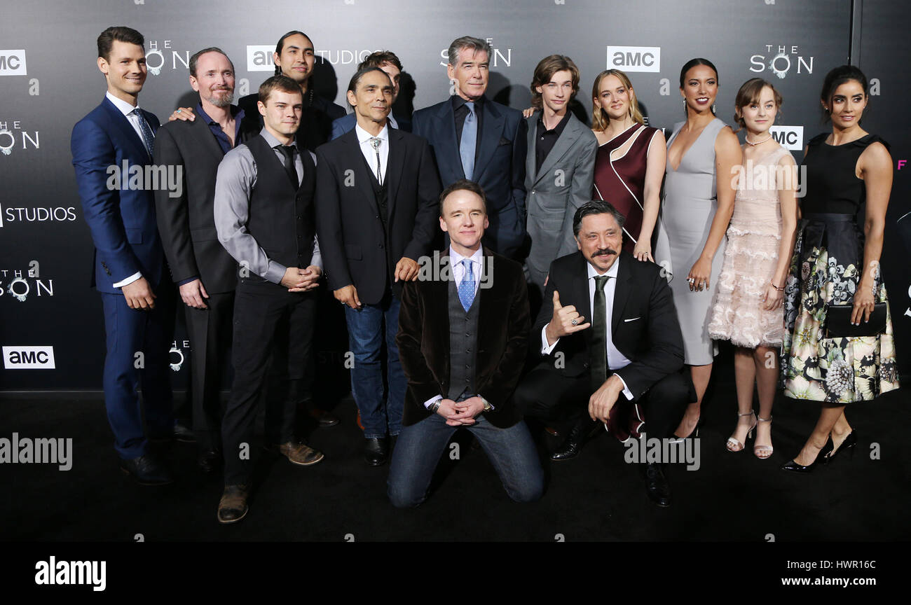 Sean brosnan hi-res stock photography and images - Alamy